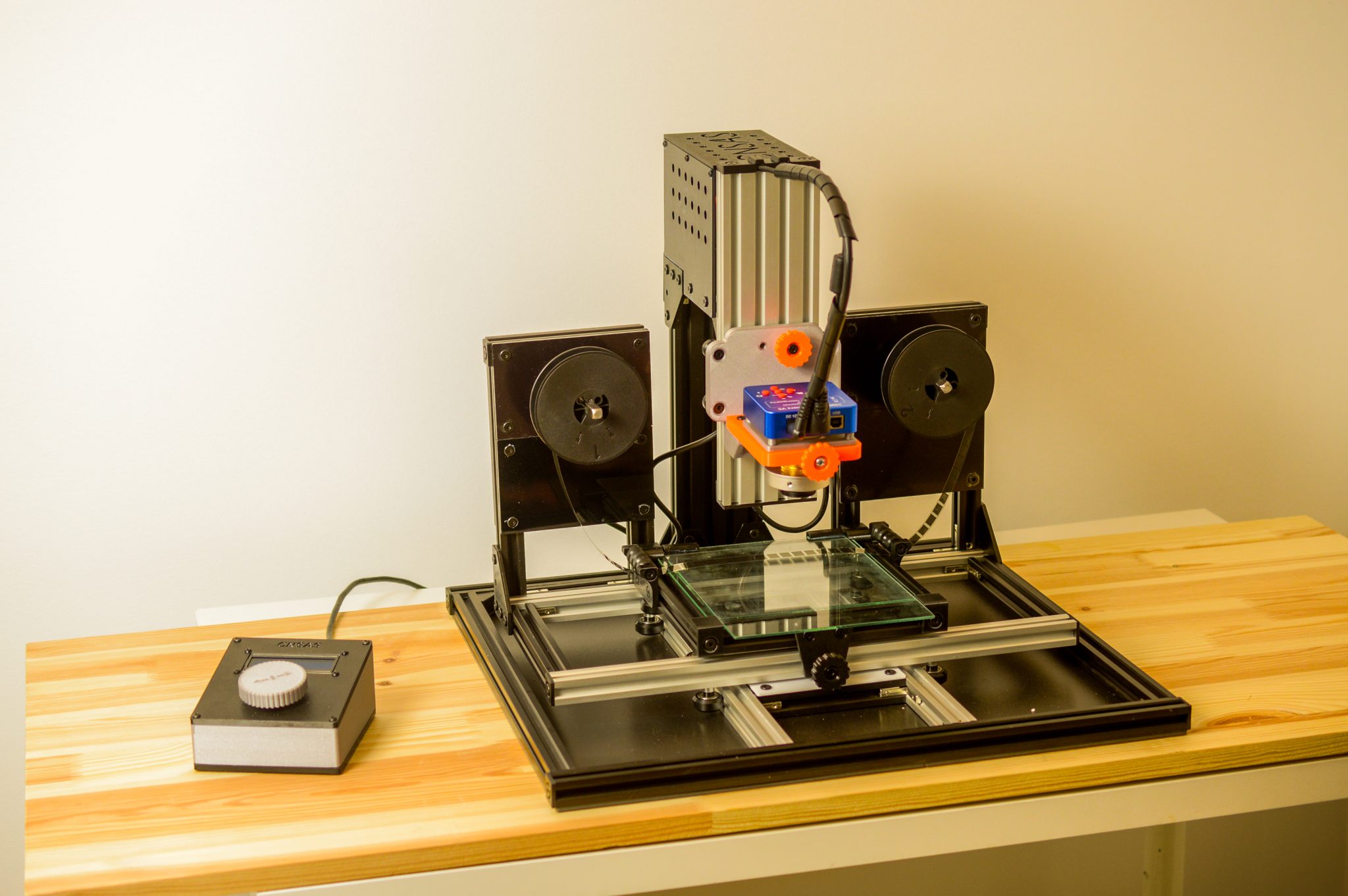 Klip View - A fully digital Microfilm Reader