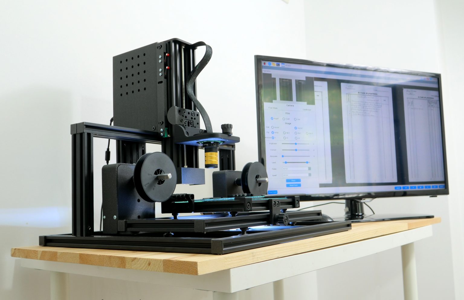 Klip View - A fully digital Microfilm Reader